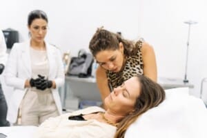 Facial Hyperhidrosis – Excessive Sweating Treatment | Contour Clinics